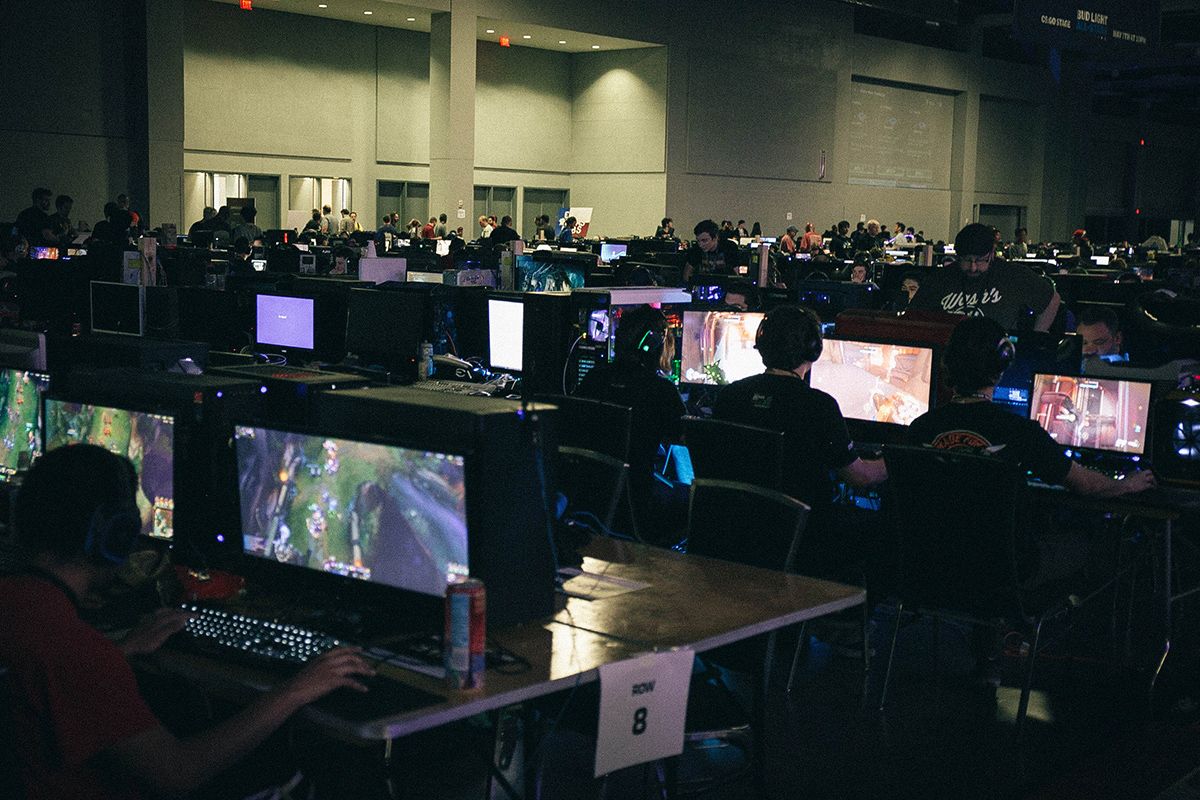 Snapshot | DreamHack: Austin '16 - Lightstream